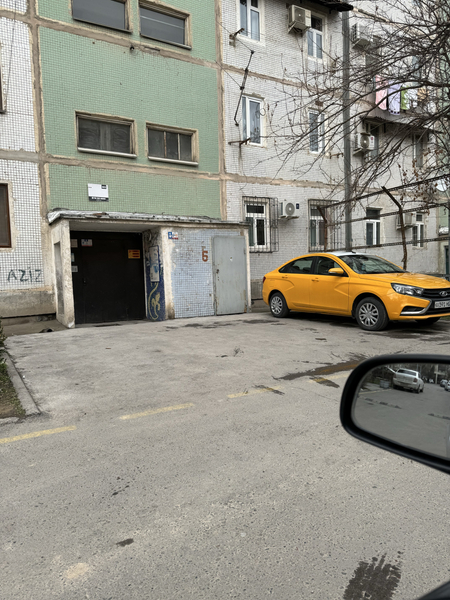 Срочно продаётся квартира 3 ком 1-этаж
