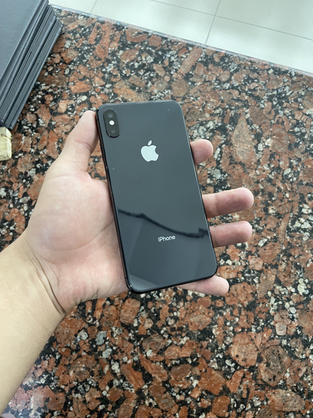 Iphone xs max sotiladi