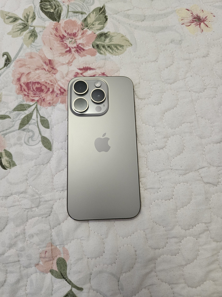Iphone 15 pro 128 gb
