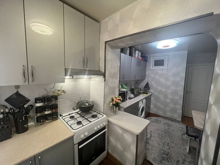 Продается Квартира Домбрабад 3/2/4 Ор-р 33 Поликлиника
