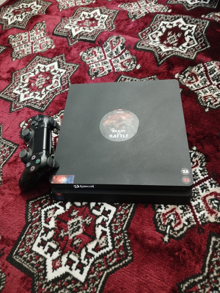 Plesteshin 4 slim 500 gb