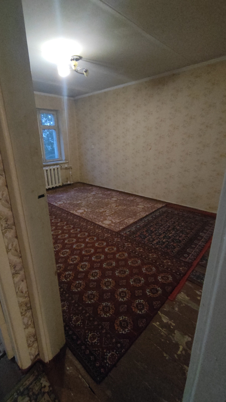 3/5/5 на м.Ноаза ( Хамза ) Срочно