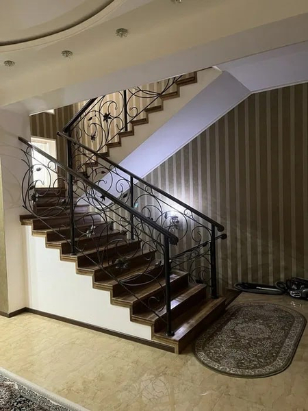 Продается Евро дом Ор-р: Массив Хумаюн 630м2