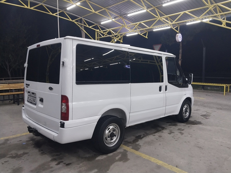 Ford transit O\\\'zbekiston bo\\\'ylab taksi xizmati