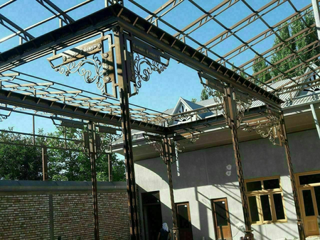 Istalgan turdagi darvoza va risho'tkalar o'rnatamiz