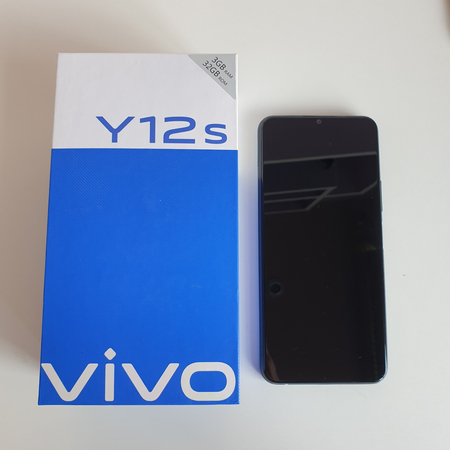 Vivo Y 12 s с коробкой и документами.
