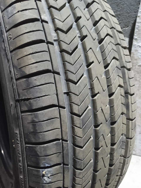 Charmhoo Balon sotiladi R 14. 70/205
