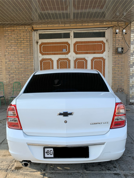 Chevrolet Cobalt срочна сотилади?