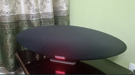Bowers & Wilkins Zeppelin