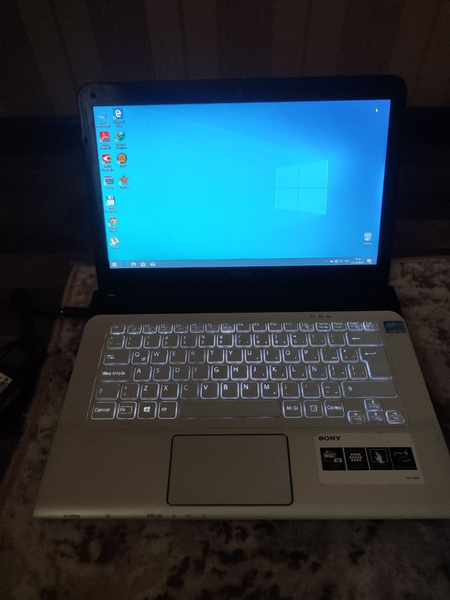 Ноутбук Sony Vayo core i3 3100M