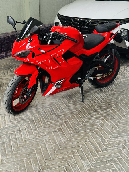 Dugatti Panigali (BIKELAND)