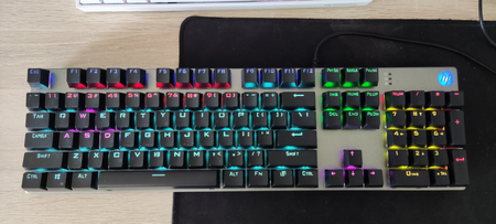 ИГРОВАЯ клавиатура от HP с RGB подсветкой и СИНИМИ свечами