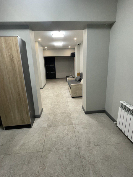 Срочно сдается офис Метро Ойбек