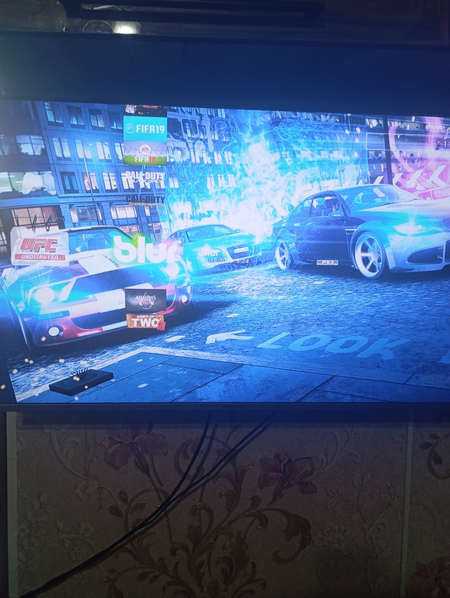 Продам PS 3 в отличном состоянии 500 gb