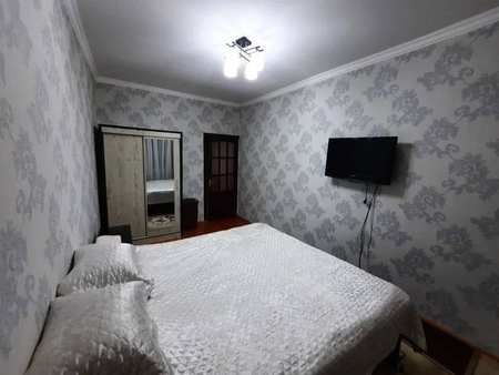 Продаётся   2 квартира на мирабадском районе