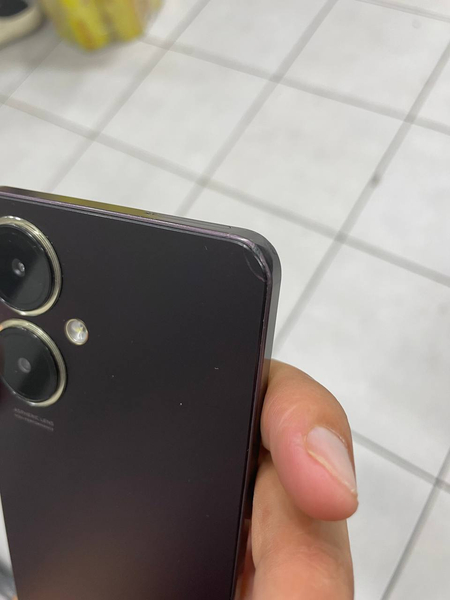 Vivo y 27 6/128gb