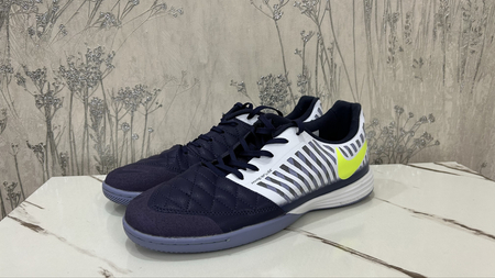 Футзалки Nike Lunar Gato 43 размера