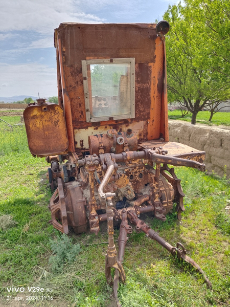 Dt 75 sotiladi.    .