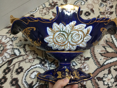 Продам большую фруктовницу.