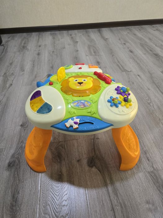 Игровой столик музыкальный