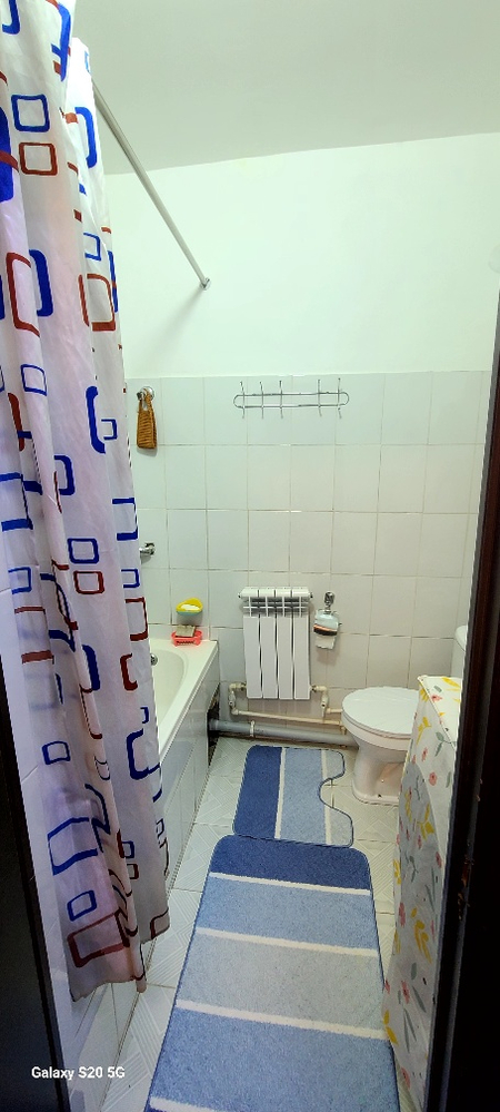 Продаётся дом сергели 5а, 2 комнатний 1етаж,
