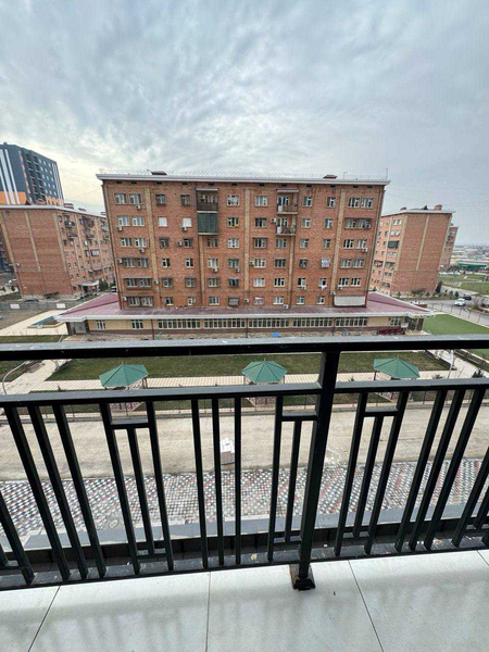 Срочно продоётся 3х ком. квартира на Метро 5, Сергели спутник