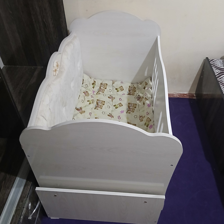 Bolalar belanchagi sotiladi divan tombichka belanchag kamplegoda