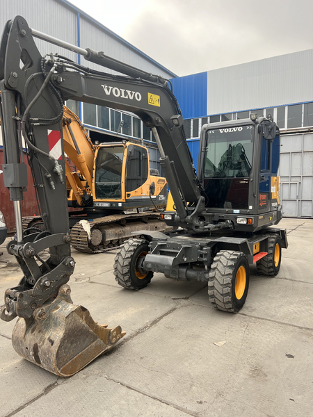 Продоется VOLVO EW60E pro