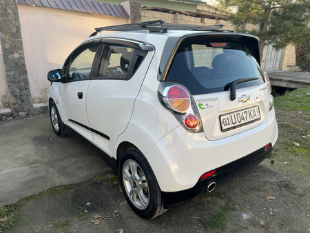 Chevrolet Spark M/T 2011 год, в идеальном состоянии, фулл позиция