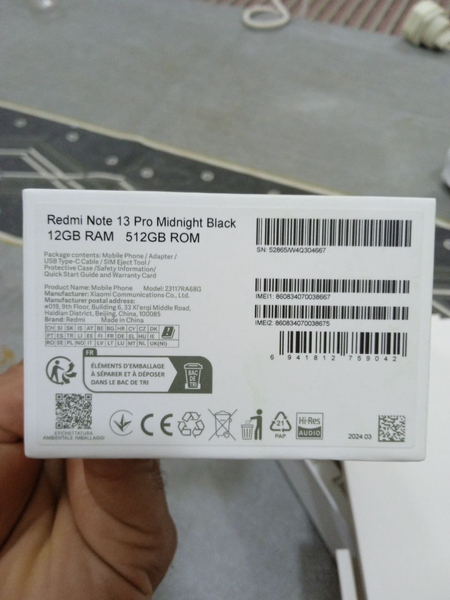 Продам телефон Redmi Note 13 Pro black 12GB RAM 512 ROM.