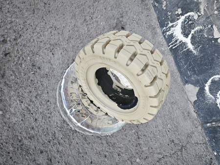 Avtoshina 16x6-8