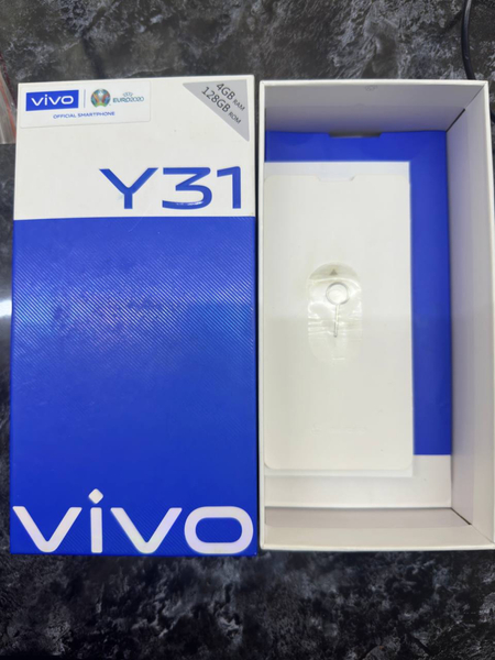 Vivo y31 128gb sotiladi