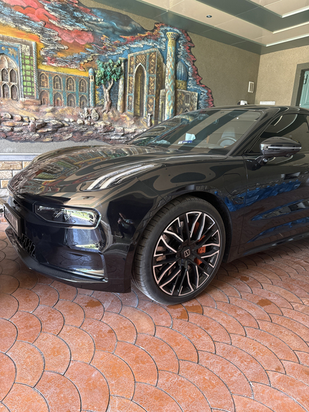 Zeekr 001 z sport 2023