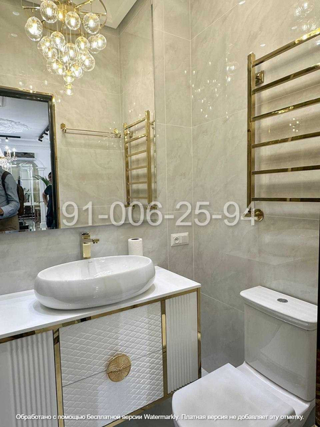 В продаже 2-х комнатная с дизайнерским ремонтом (id1027)