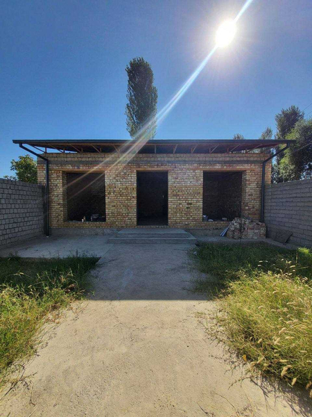 Nurafshon uylari