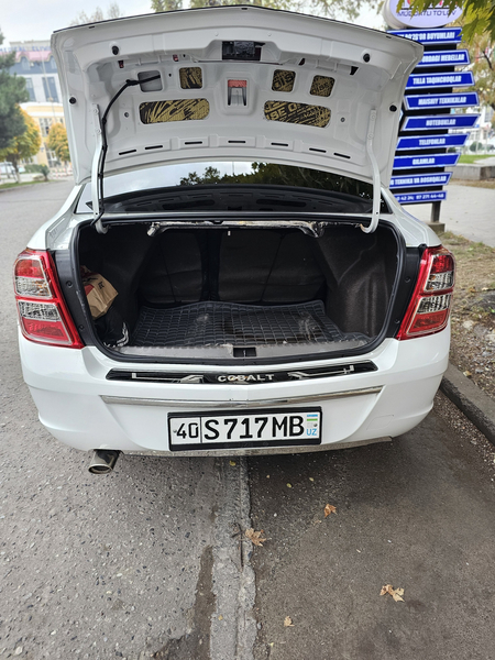 Cobalt 2023 4-Pozitsiya Probeg 30.000 km