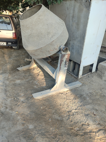 Beton mishalka  sotiladi