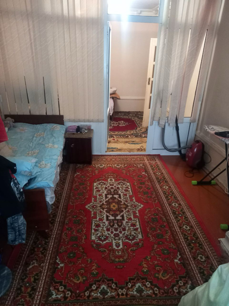 Продоётся квартира 3х комнатная 1этаж