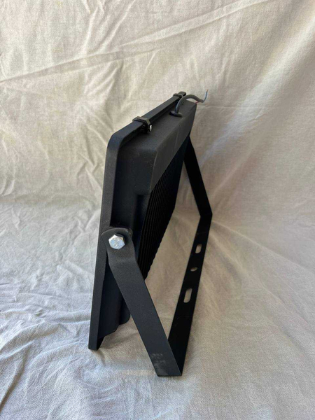 Прожектор 400 w (в наличии: 15 шт)