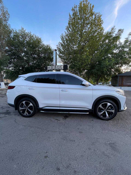 BYD song plus flagship 505