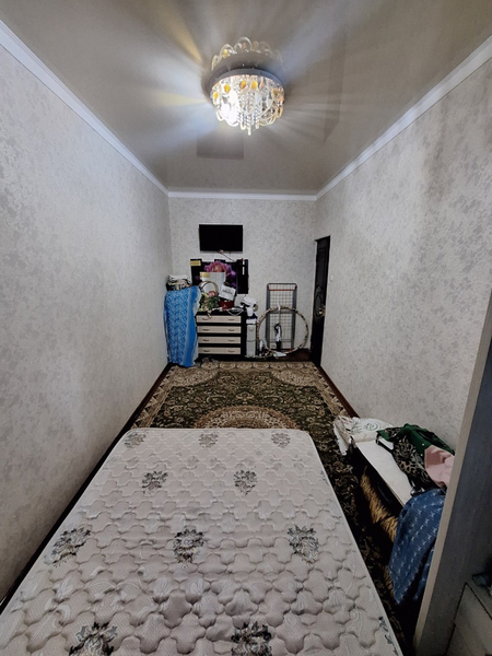 Феруза Продается квартира 2/2/4 балкон 1.5х3 РАЗДЕЛКА