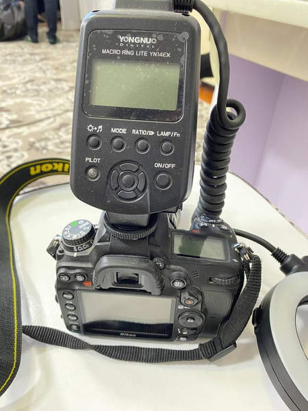 Продам камеру Nikon D7000