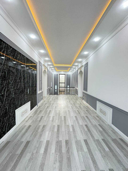 Продается Евро дом Центр Луначарский  502м2