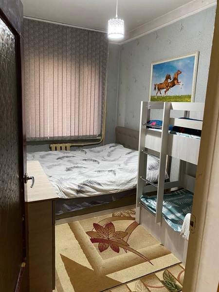 Yakkasaroy boshliqda srochni sotiladi  uy sotiladi
