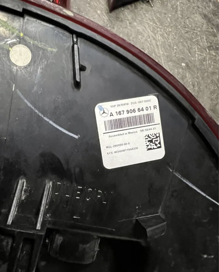 Фонарь правый Мерседес x167 GLS