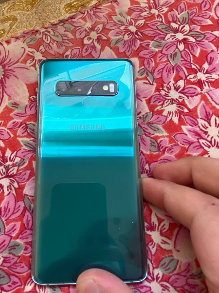 Samsung S 10 xolati