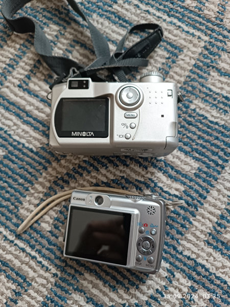 Цифровой фотоаппарат хороший состояние
