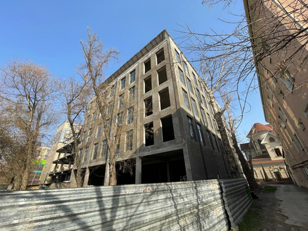 Продаётся офис 4300м2 19 квартал