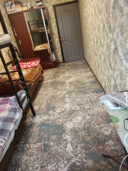 2 Хоналик квартира сотилади. Яхши раёнда Гагаринда. Катта бозор, Стади