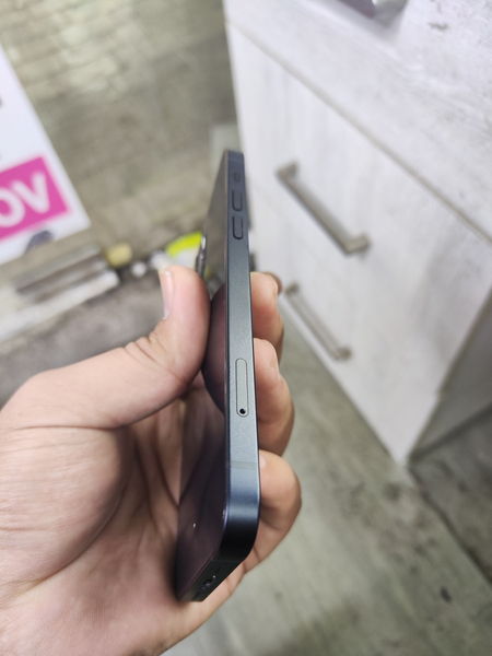 Iphone 12 128GB holati ideal uhasi ishlamidi